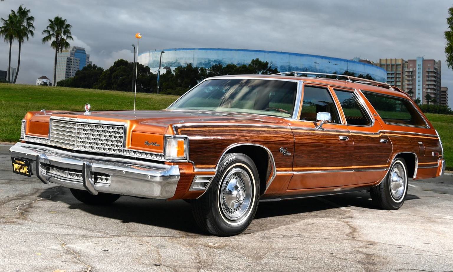 1975 Dodge Royal Monaco Wagon | New Old Cars